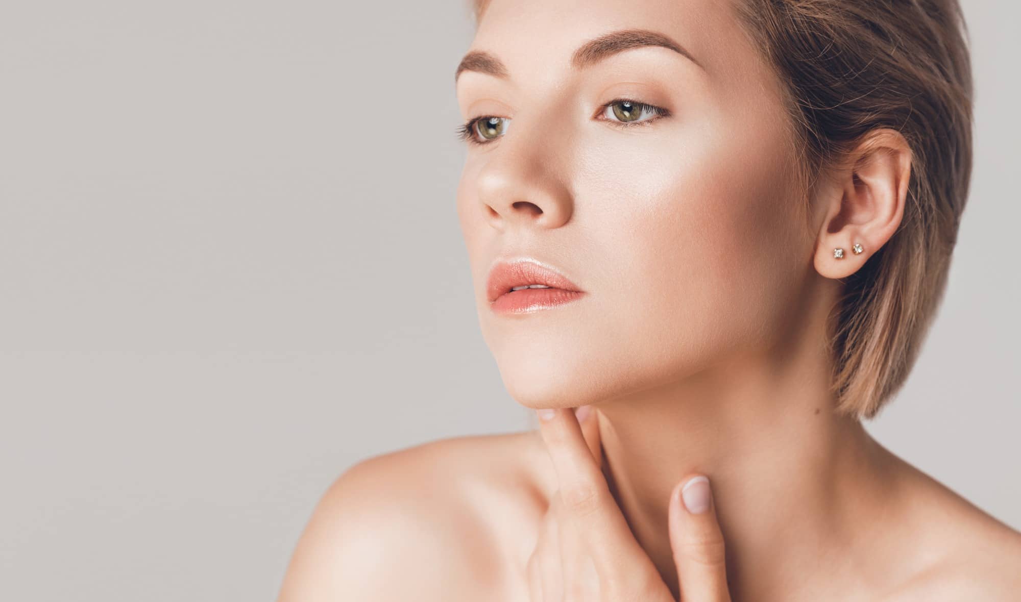 Comment vieillit un nez refait par rhinoplastie ? | Dr Liwarek | Paris